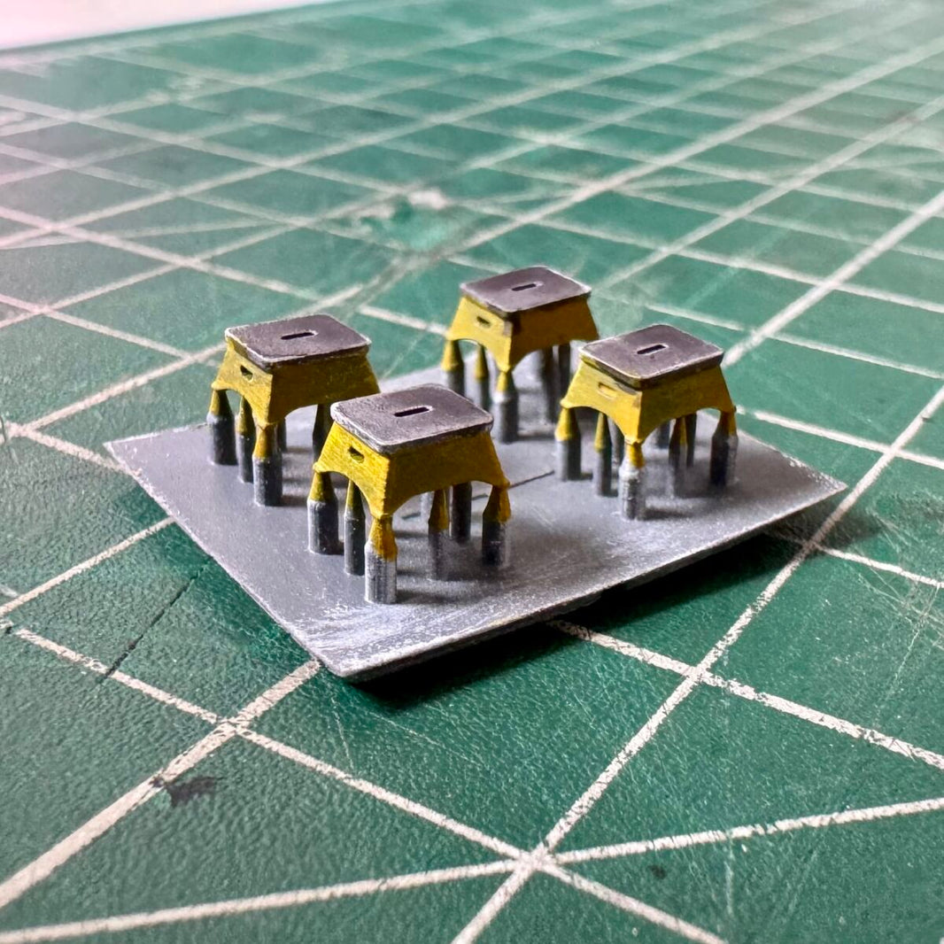 Roll Top Desk and Chair – miniprints