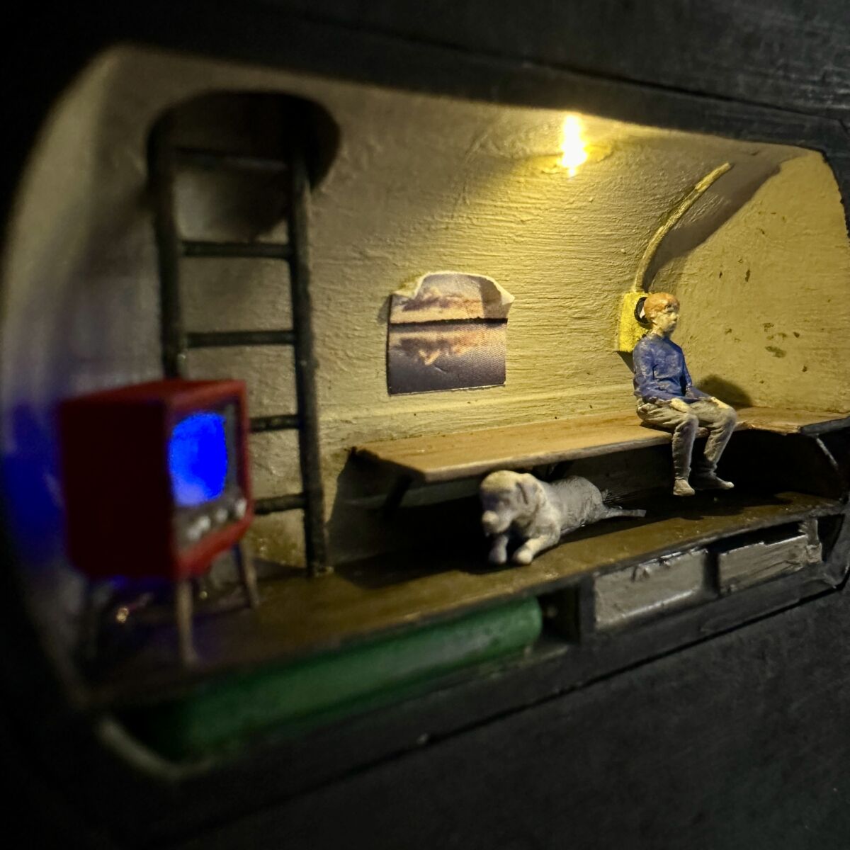 Backyard Bunker – miniprints