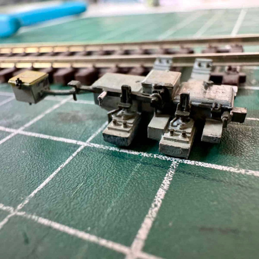 Modern Easy Throw Switch Stand (5) – miniprints